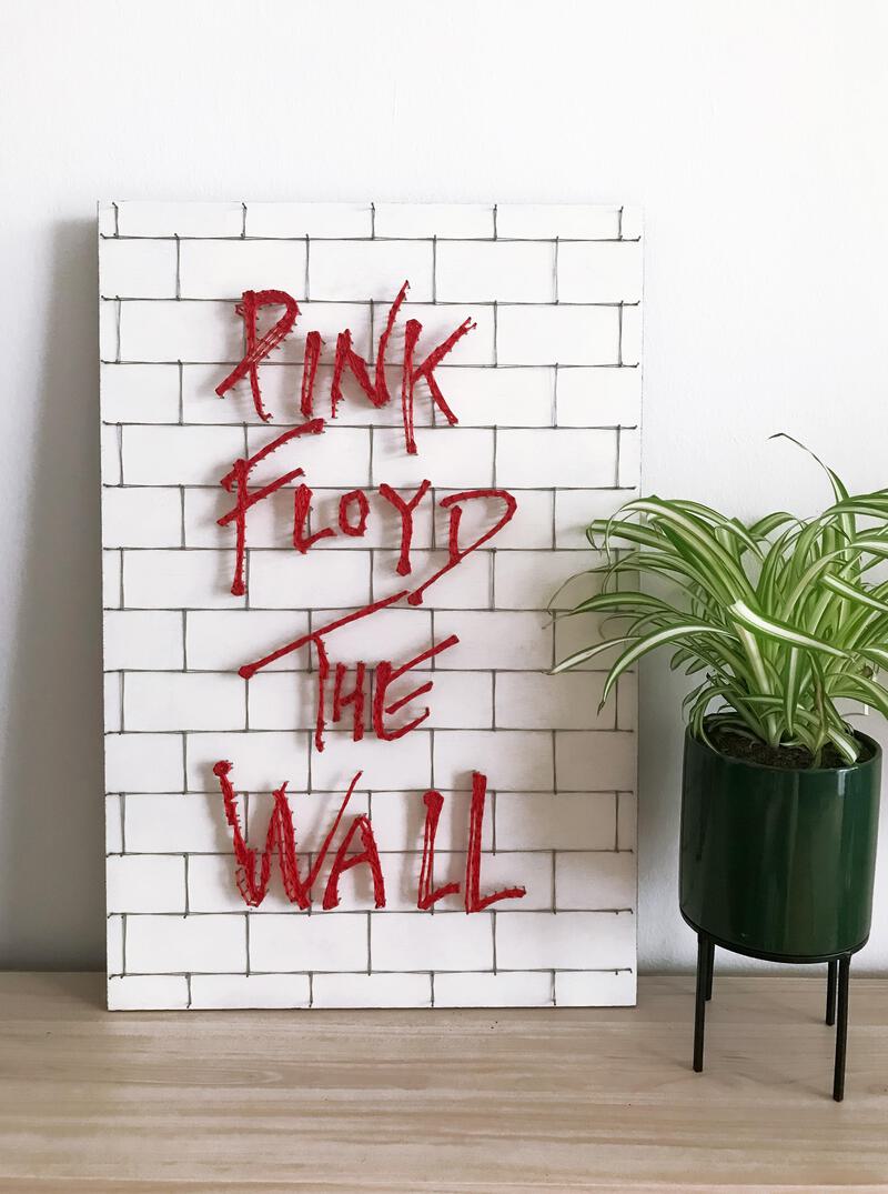 Pink Floyd - The Wall (big version) — Petraki Art